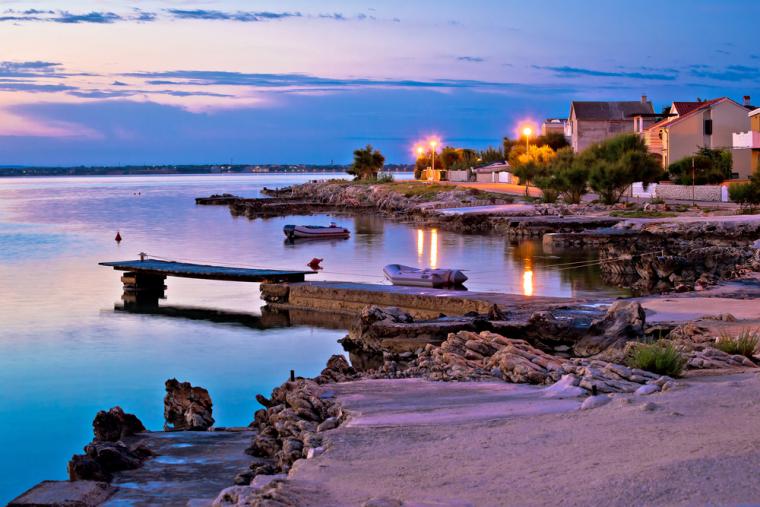 Hyra hus på Vir, Kroatien | NOVASOL.se